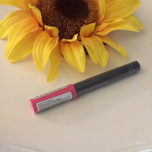 Avon | Makeup | Nwt Avon X The Face Shop Flat Velvet Lipstick Pink ...